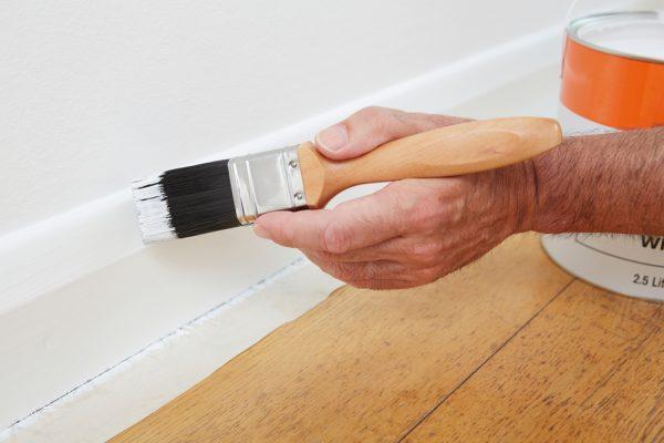 5 Best Paint Brushes for Baseboards