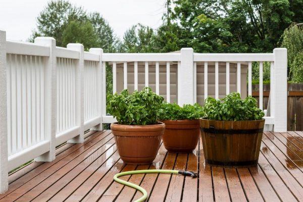 Can You Paint Concrete Garden Posts?